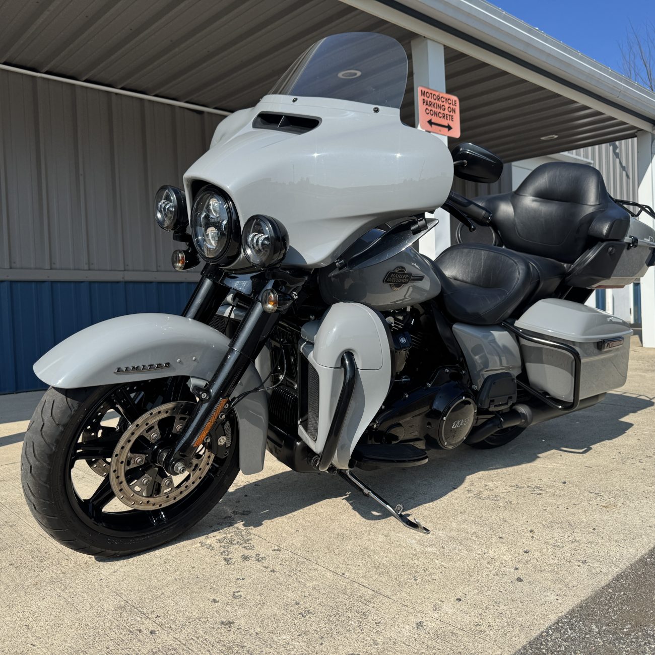2024 HARLEY DAVIDSON ULTRA LIMITED for Sale for $ at Burkes Repo Outlet ...